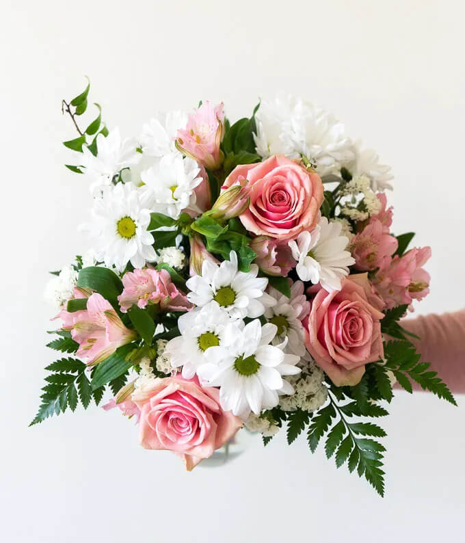 Pastel Daisy & Rose Delight Bouquet – Petal Republic