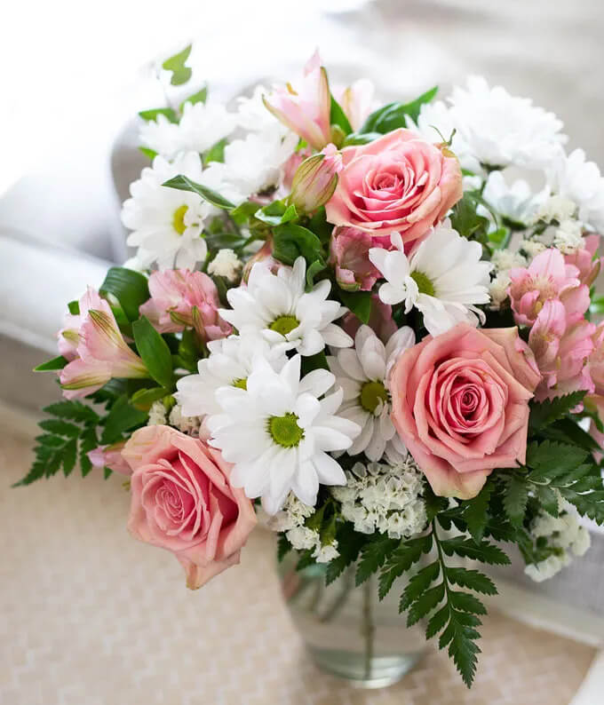 Pastel Daisy & Rose Delight Bouquet – Petal Republic